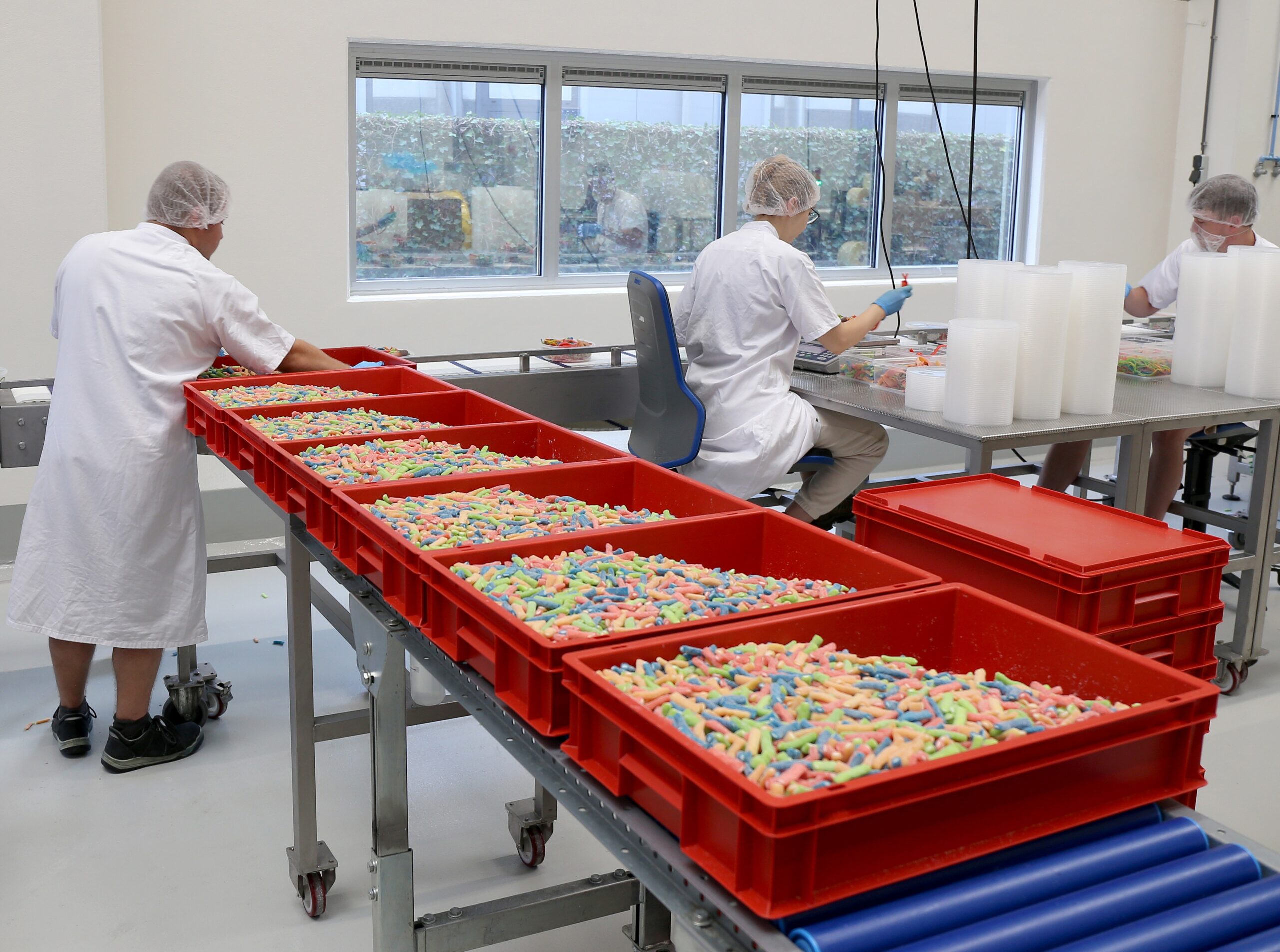 Unsere Euroboxen für eine effiziente Intralogistik bei Royal Fassin und ...